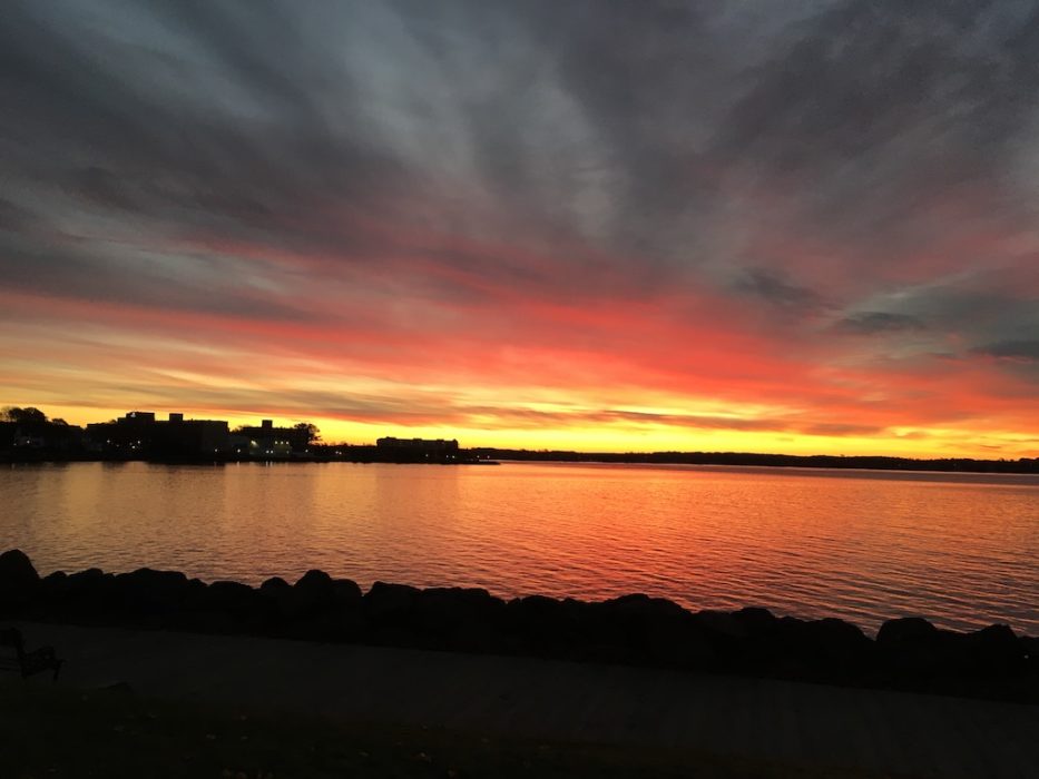 Stunning sunrise on Prince Edward Island – AKMG Canada